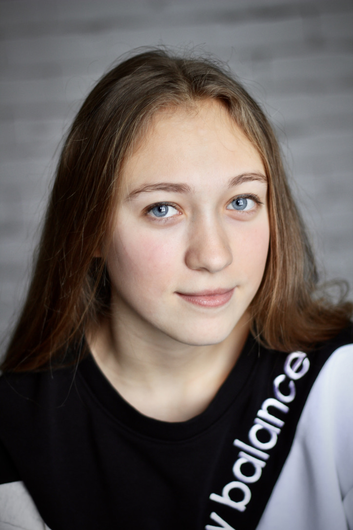 Constance Munger 3 – Rivet Ferole